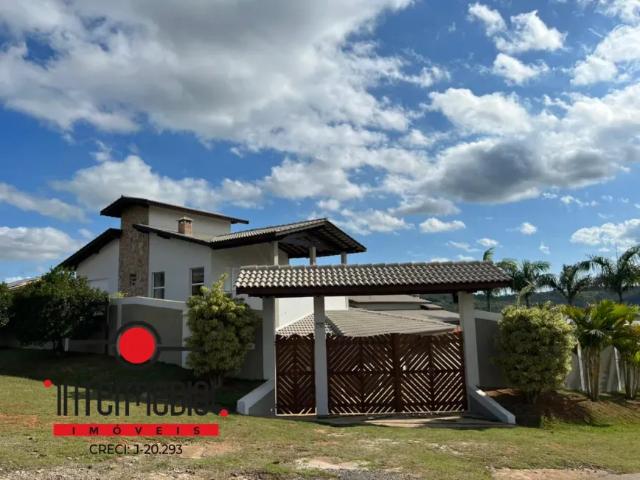 Fazenda/Sítio com 5 Quartos e 2 banheiros à Venda, 550 m² por R$ 1.272.000