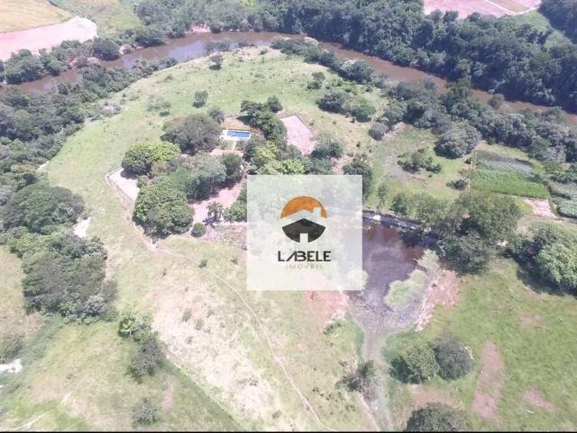 Fazenda/Sítio com 5 Quartos e 5 banheiros à Venda, 350 m² por R$ 1.500.000