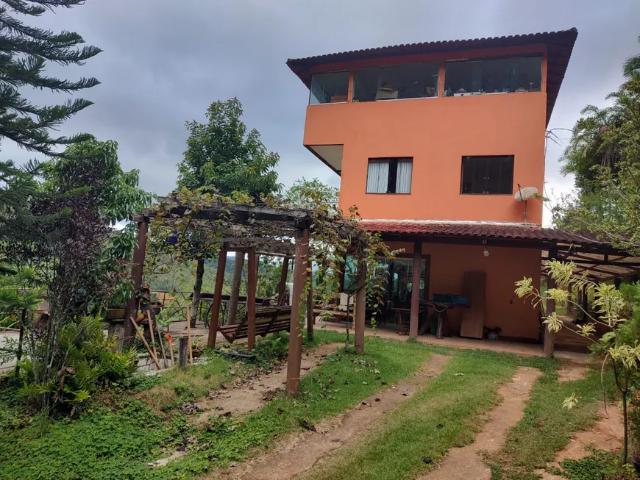 Fazenda/Sítio com 6 Quartos e 6 banheiros à Venda, 40000 m² por R$ 1.100.000