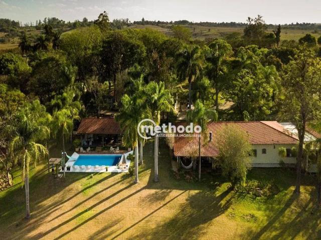 Fazenda/Sítio com 6 Quartos e 7 banheiros à Venda, 1600 m² por R$ 4.250.000
