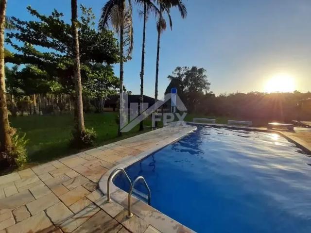 Fazenda/Sítio com 7 Quartos e 2 banheiros à Venda, 290400 m² por R$ 1.700.000