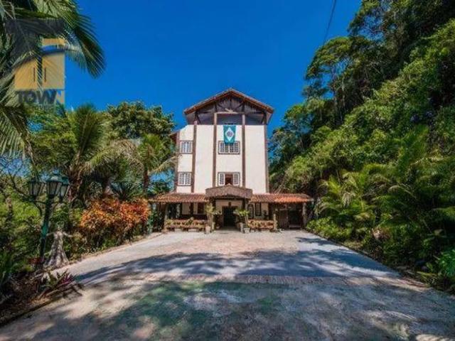 Fazenda/Sítio com 9 Quartos e 11 banheiros à Venda, 8600 m² por R$ 1.500.000