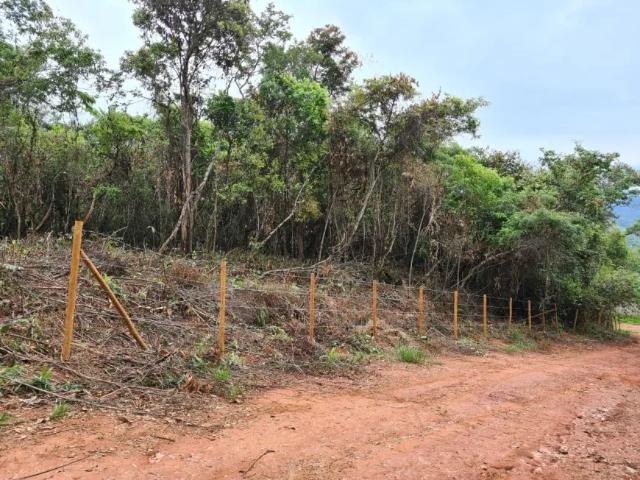 Fazenda/Sítio à Venda, 1500 m² por R$ 100.000