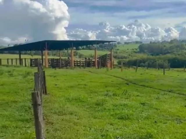 Fazenda/Sítio à Venda por R$ 2.700.000