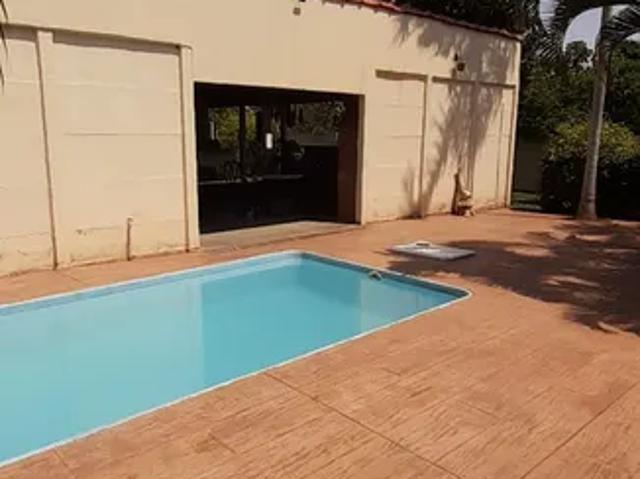 Fazenda/Sítio/Chácara para venda tem 337 metros quadrados com 3 quartos