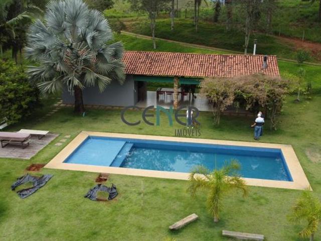 FAZENDINHA DE 26,68 HA DE CINEMA ESTRUTURA ESPETACULAR