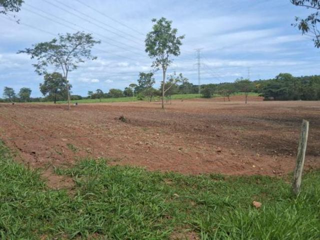 Fazendinha 11 há localizada a 10 km de Jequitibá/MG