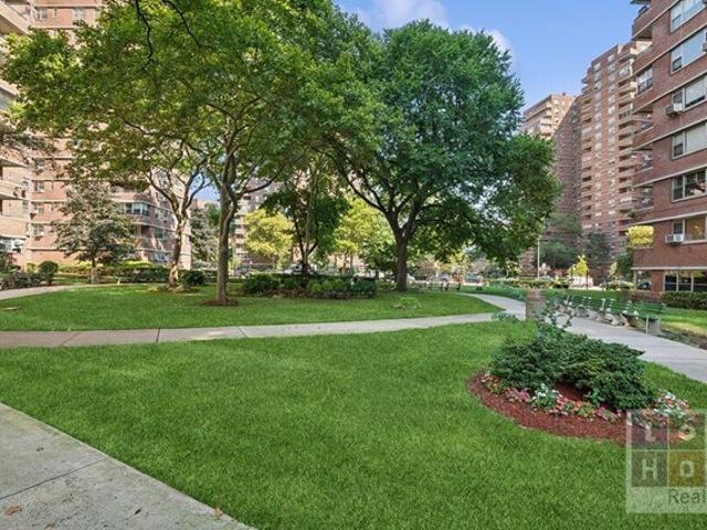 Fdr Dr Apt M, New York, Property For Sale