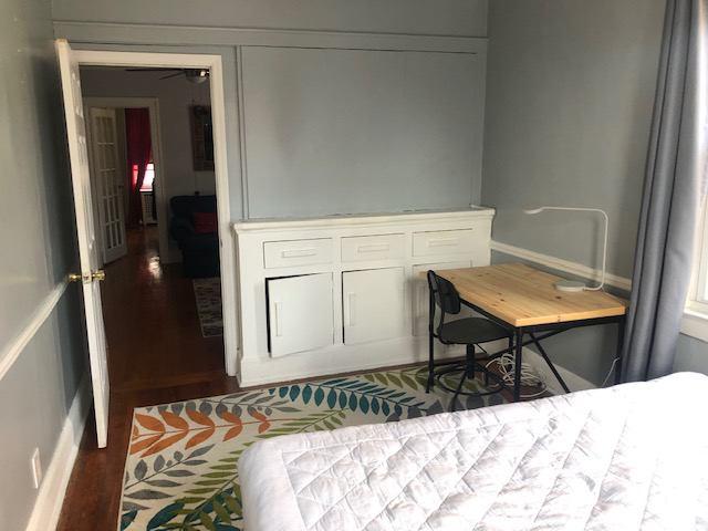 Female College Student/Young Professional