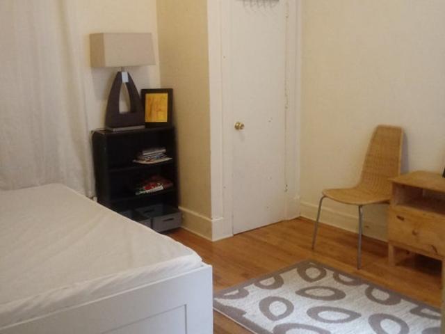 Female for June 1st Spacious, Quiet & Stable