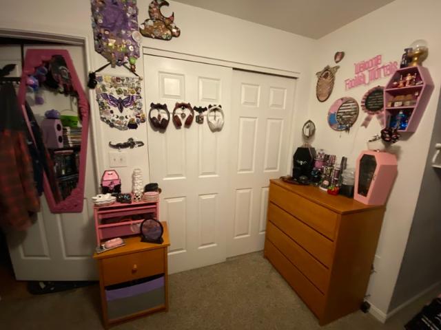 Female only bed space for $599 plus utilities
