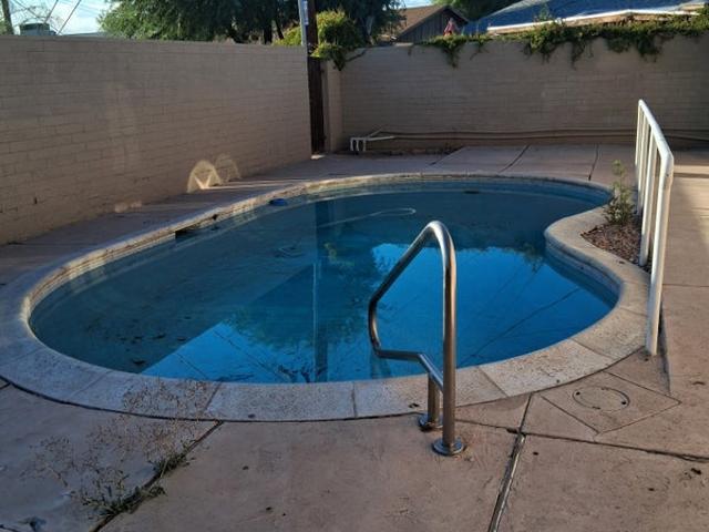 Female only roommate wanted