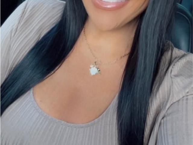 Female preferred roommate wanted