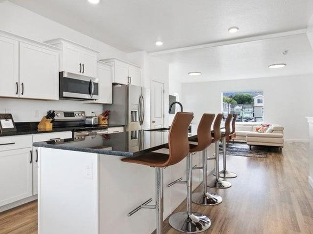 Female: PRIVATE ROOM with SHARED HALLWAY BATHROO