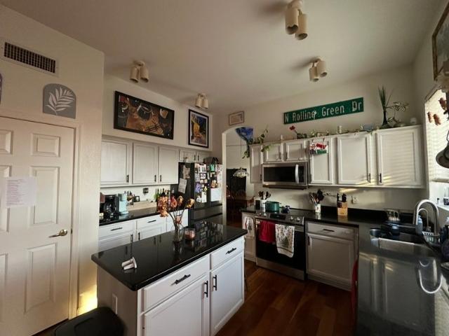 Female roommate wanted ASAP