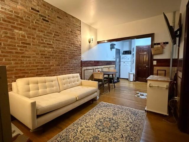 Female Roommate Wanted — East Village