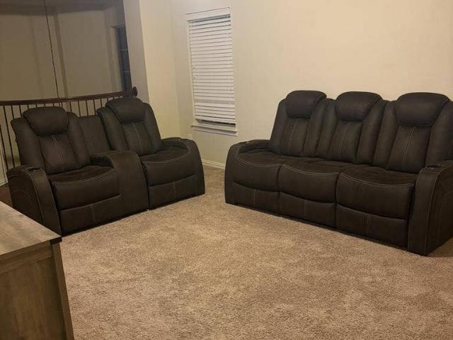 Female Roommate Wanted