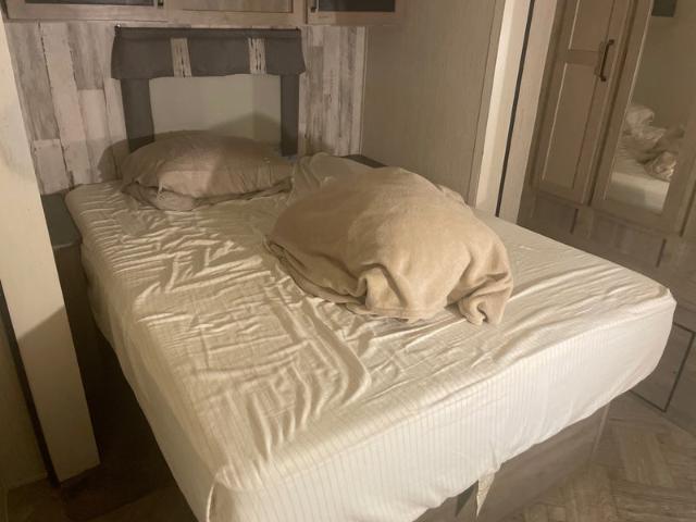 Female roommates