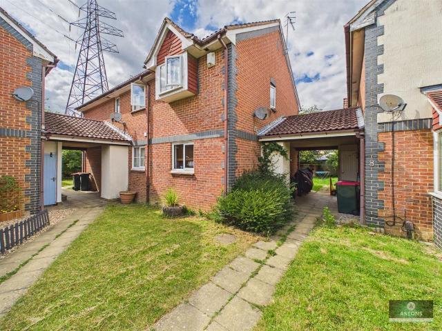 Fenchurch Road, Maidenbower, Crawley RH10, 2 bed end terrace house to rent, £1,495 pcm | PrimeLocation