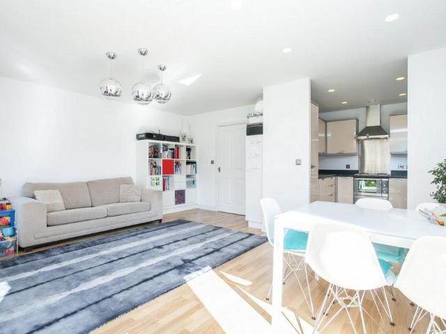 Fenland House, Harry Zeital Way, London, Greater London E5, 3 bed flat to rent, £2,950 pcm | PrimeLocation