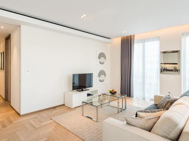 Fenman House, Lewis Cubitt Walk, London N1C, 3 bed flat to rent, £5,417 pcm | PrimeLocation