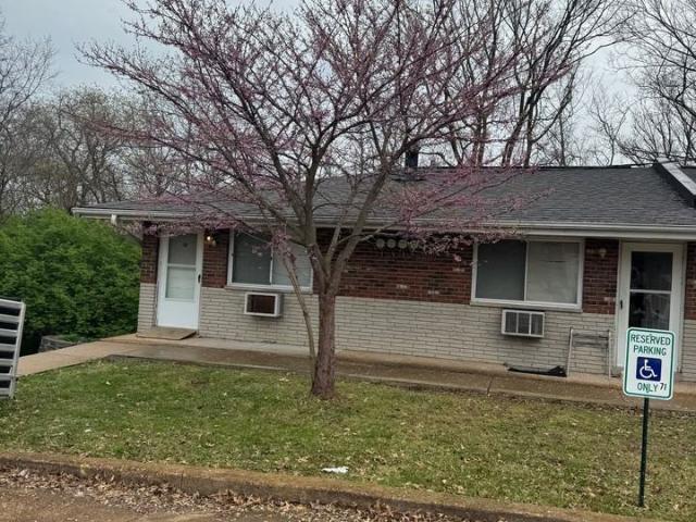 Fennec Fox Way LLC 1 Bedroom Apartment for Rent at 2404 Williams Creek Rd, High Ridge, MO 63049 High Ridge