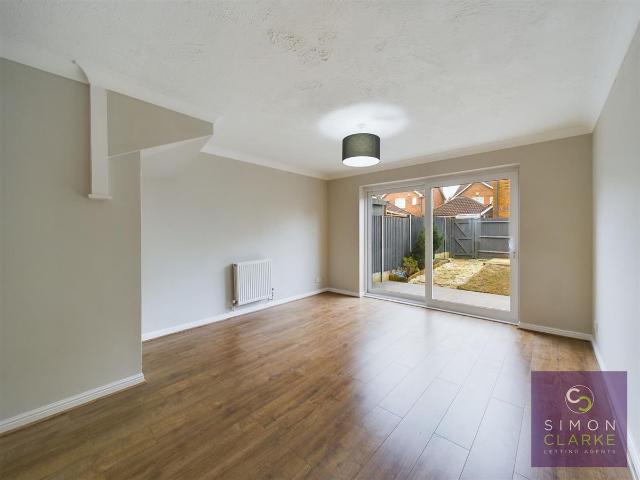 Fenstanton Avenue, North Finchley N12, 2 bed terraced house to rent, £2,100 pcm | PrimeLocation