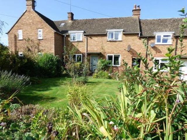 Featherbed Lane, Cherington, 3 Bedroom Terraced