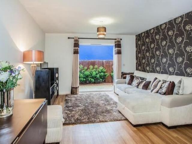 Featherstone Court, Southall, 1 Bedroom Apartment