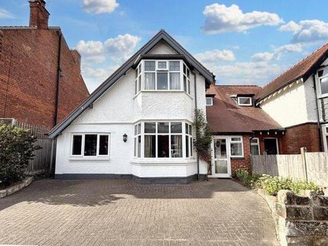 Featherstone Road, Kings Heath, 3 Bedroom Semi detached