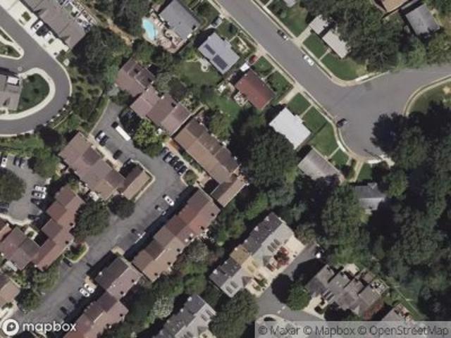 Federal Hill Dr