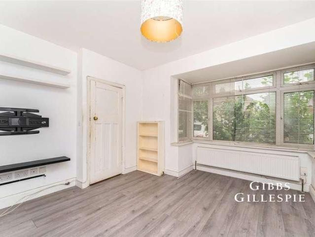 Federal Road, Perivale, Greenford, UB6