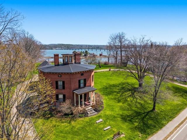 Federal St, Wiscasset, Home For Sale