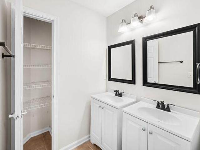 Feel at Home! Beautiful Shared Living with Premium Amenities