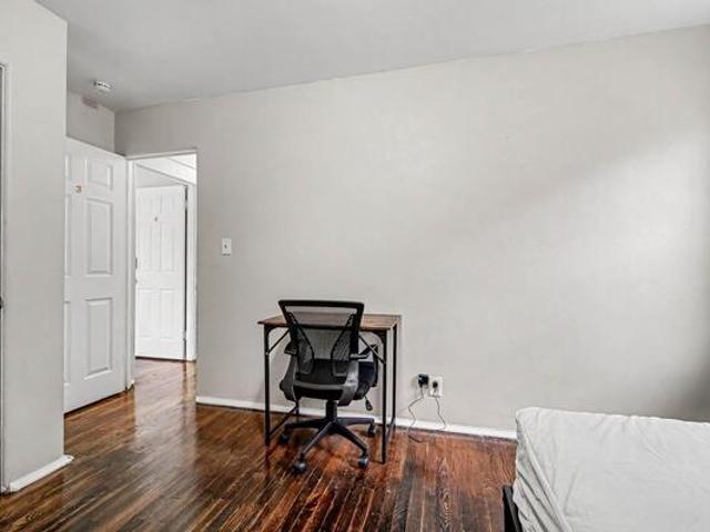 Feel at Home in Wilshire Comfortable Fully Furnished & Move In Ready Peaceful Rooms Perfect for Rest & Daily All Utilities + WiFi Included