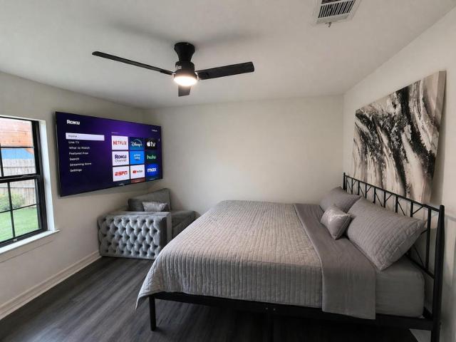 Feel Good Where You Live | Renovated 2BR with Sty