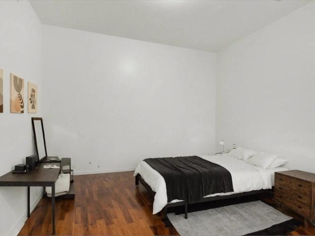 Feel Right at Home Affordable Cozy Rooms ️