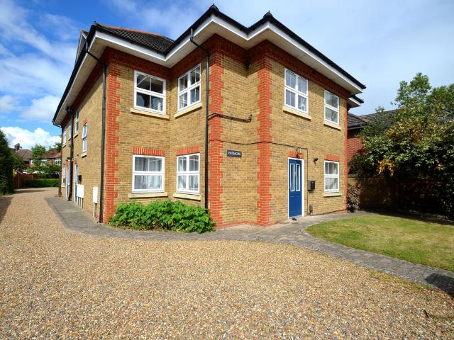 Feltham Hill Road, Ashford TW15, 2 bed flat to rent, £1,500 pcm | PrimeLocation