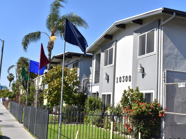 Felton Apts