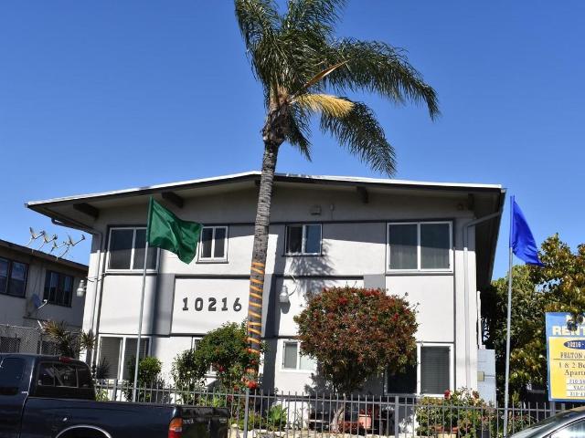 Felton Apts. 1 Bedroom Apartment for Rent at 10216 Felton Ave, Inglewood, CA 90304