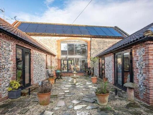 Felbrigg Road, Felbrigg, 4 Bedroom Barn
