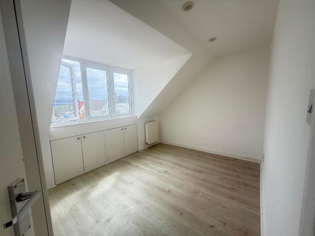 Felhurst Crescent, Dagenham RM10, 3 bed end terrace house to rent, £2,200 pcm | PrimeLocation
