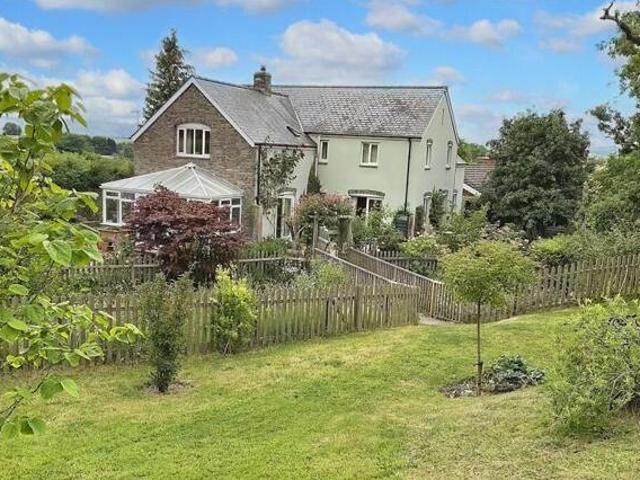 Felindre, Nr. Hay on wye, 5 Bedroom Detached