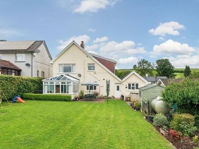 Felinfach, Brecon, 4 Bedroom Detached