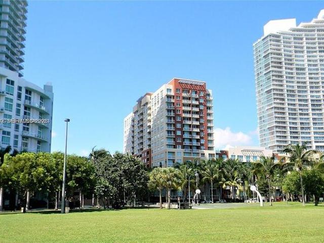 Felix H is offering a Room For Rent in Edgewater MIA, Miami in April 2027 $0.00