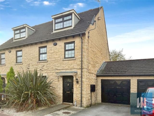 Fell Grove, Ferndale, Huddersfield HD2, 3 bed semi detached house to rent, £1,100 pcm | PrimeLocation
