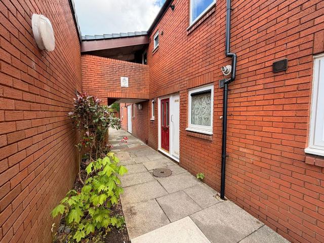 Fell View, Chorley, Lancashire PR6, 1 bed flat to rent, £595 pcm | PrimeLocation