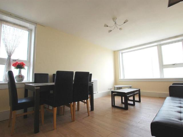 Fellows Road, London 3 bed house to rent £4,000 pcm £923 pw