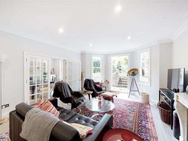 Fellows Road, London 4 bed flat to rent £6,500 pcm £1,500 pw