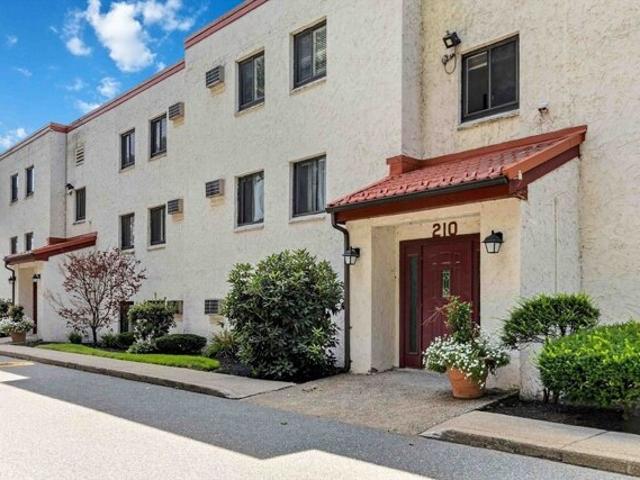Fellsview Ter Apt,stoneham, Condo For Sale